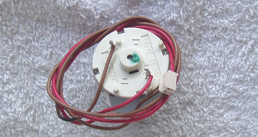 HOSIDEN (Japan) DC Motor Model: HMR-32