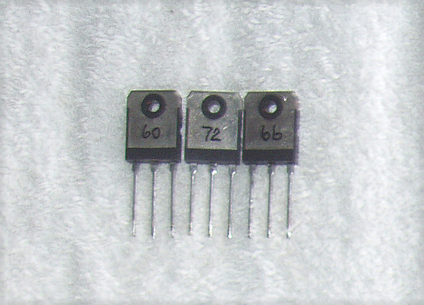 2SC3182 (Audio Power Si NPN Transistor) (1) USED Tested