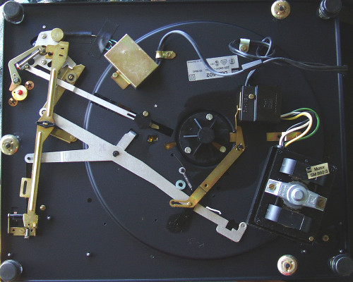 1975-76 DUAL (Germany) Model CS 502-1 Turntable NO CARTRIDGE FITTED