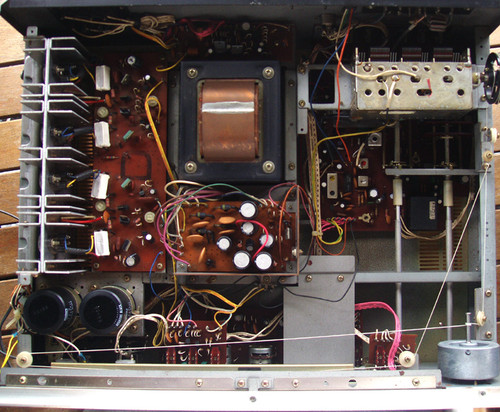 RESTORE! AKAI Stereo Integrated Receiver Amplifier Model: AA-1040 2x ...