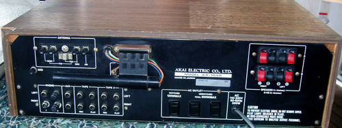 RESTORE! AKAI Stereo Integrated Receiver Amplifier Model: AA-1040 2x ...