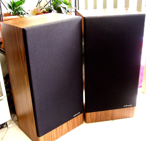 RARE Vintage Polk Model 11 Real Time Array Studio Speakers