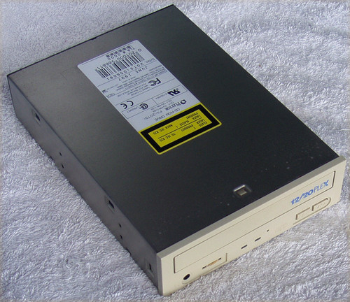 PLEXTOR Plex Drive 12/20 Audio/CDROM Reader Internal 5.25" SCSI Drive ...