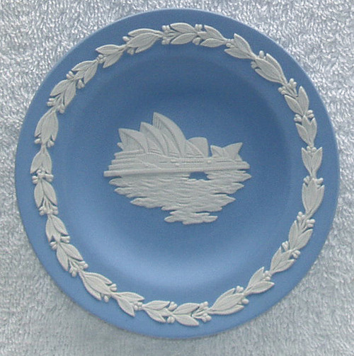 WEDGWOOD Blue Jasperware "Sydney Opera House With Harbour Water ...