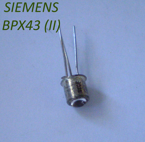 SIEMENS (Germany) BPX43 II IR NPN Phototransistor New OLD Stock
