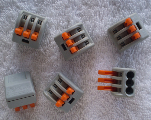 WAGO (Germany) 222-413 400V 32A 3 Way Splice Lever Block NEW (Almost)
