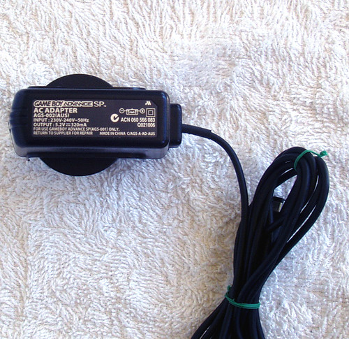 Genuine NINTENDO Game Boy Advance SP AC Adapter AGS-002