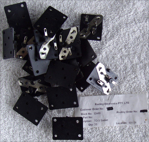 TO3 TRANSISTOR Hardware Socket (1) NEW Old Stock