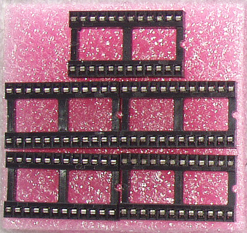 24 Pin DIL IC Socket (Single Wipe Low Cost) NEW Old Stock
