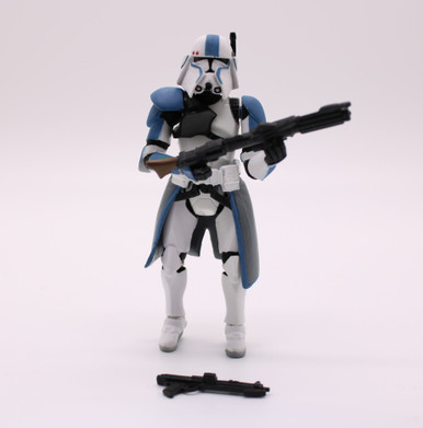 Hasbro Star Wars Saga Commander Bacara Action Figure