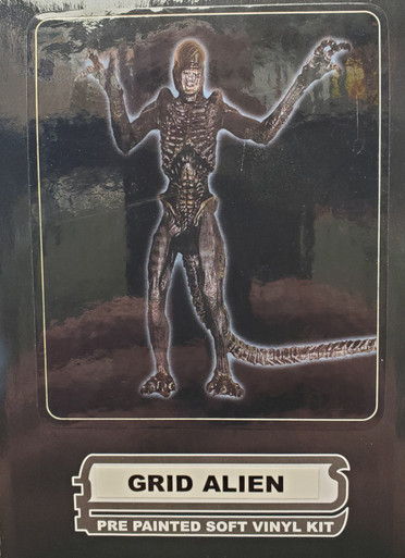 X-Plus AVP Grid Alien Pre Painted vinyl model kit