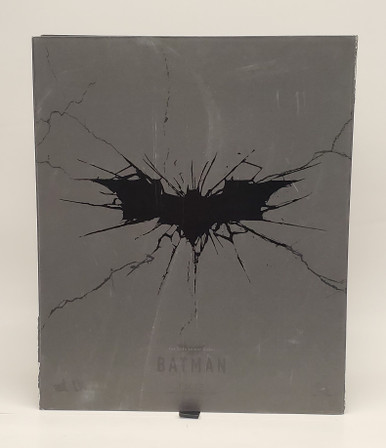 Hot Toys The Batman - Bruce Wayne - DX Series 12 Sixth Scale Figure