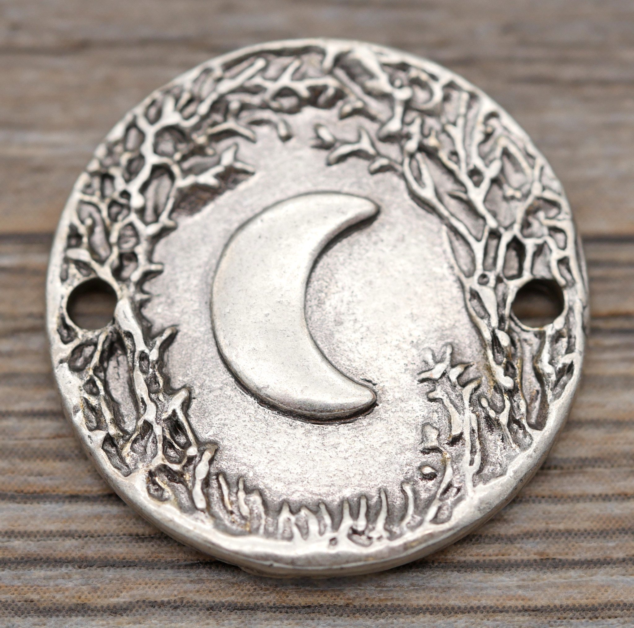 22mm Curved Forest Moon Link, Pewter Plated in Thai Fine Silver - Bead ...