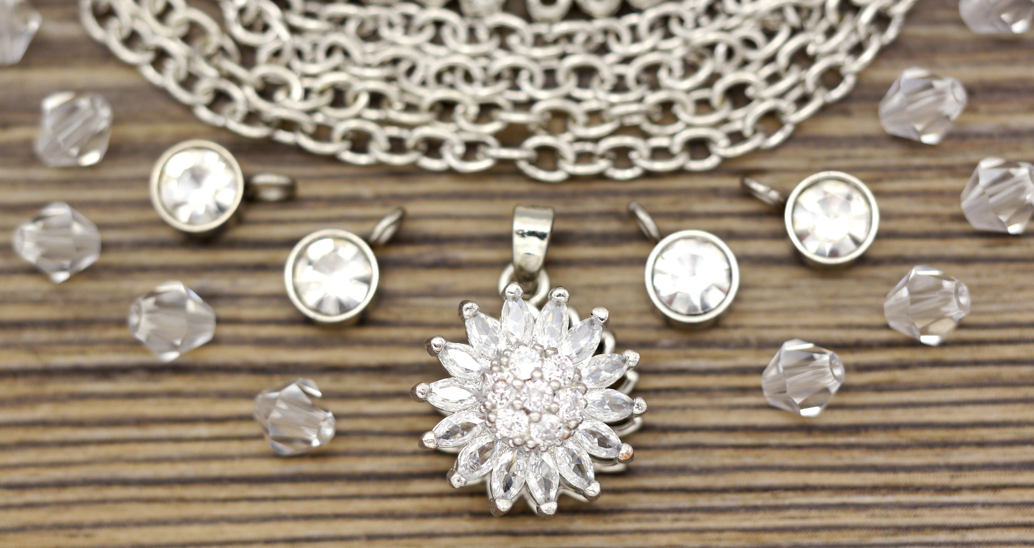 BUNDLE SPECIAL: Crystal Flowers Mini Bundle w/Fidget Spinner