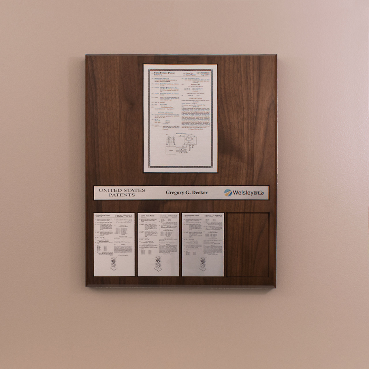 Perpetual Patent Plaque - Displays 5 Patents (R5002)