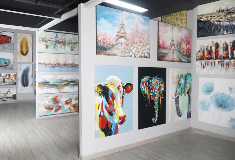 How to Create a Gallery Wall with Canvas Prints - Custom Canvas Online US