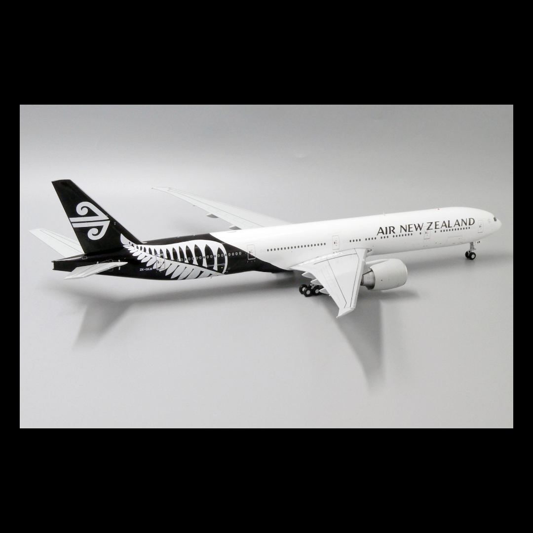 JC Wings Air New Zealand Boeing 777-300ER ZK-OKM Scale 1/200 XX2304