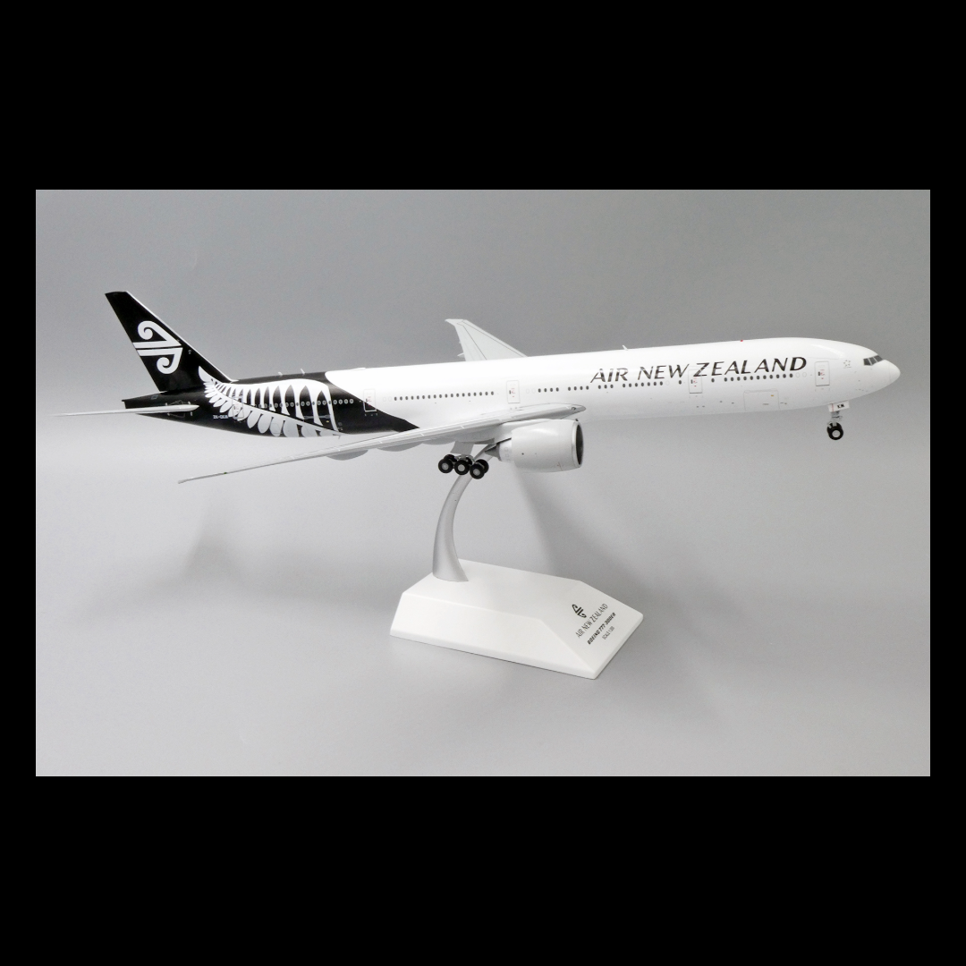 JC Wings Air New Zealand Boeing 777-300ER ZK-OKM Scale 1/200 XX2304