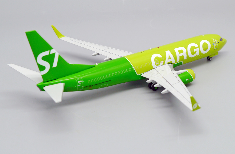 JC Wings S7 Cargo Boeing 737-800BCF VP-BEM Scale 1/200 LH2309
