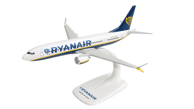 Ryanair Boeing 737 Diecast Model Plane Toy PP-RT0011
