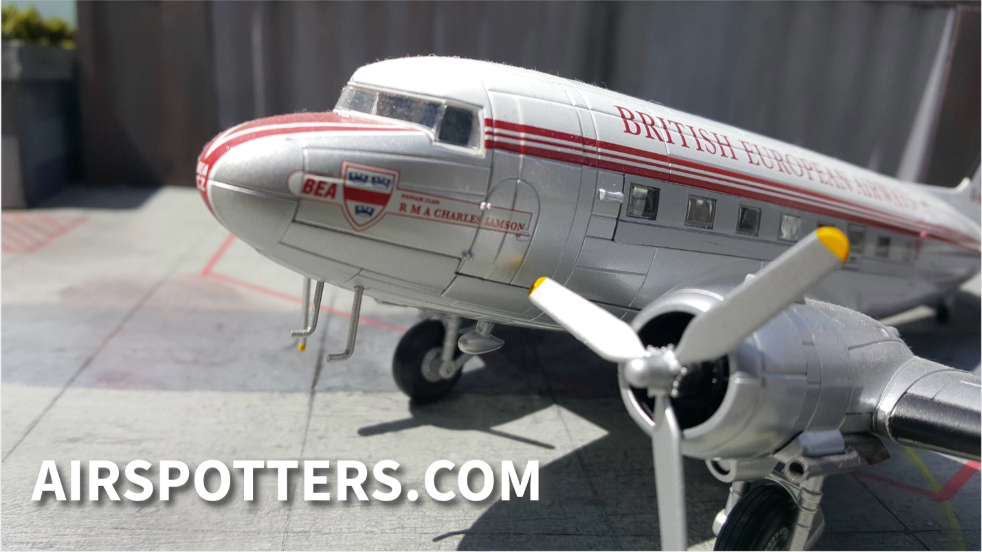 MUST SEE "AVIATION CORGI MODELS DISPLAYED ON A DIORAMA" - Airspotters.com