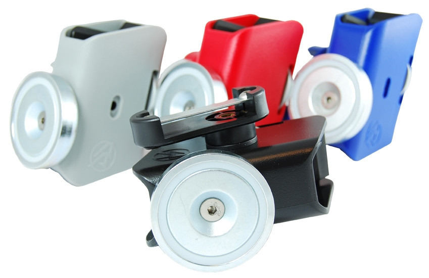 DAA Racer Magazine Pouch w/ Magnet | BSPS