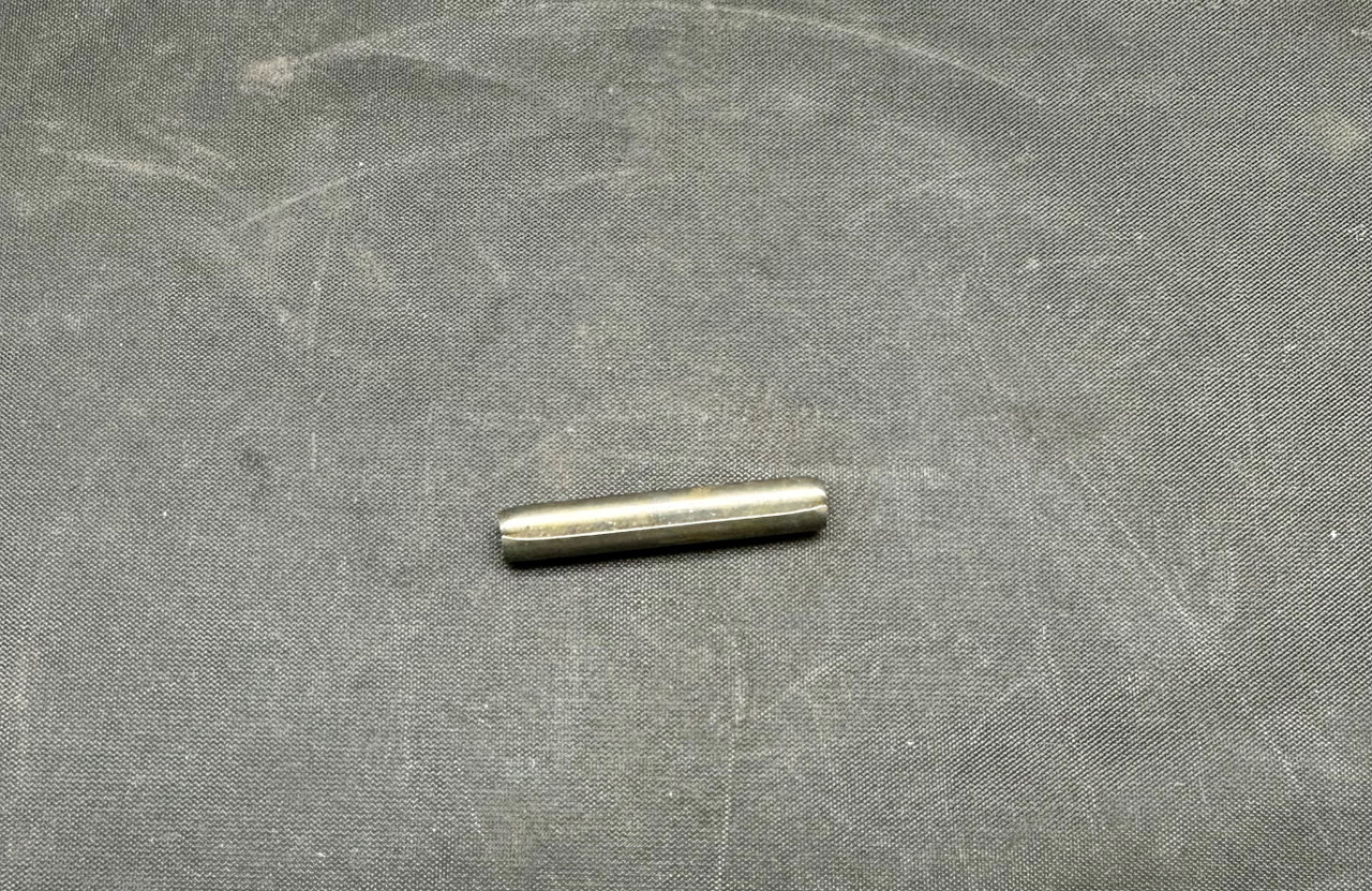 SPRING PIN FOR F500 & F5000 SERIES API ADAPTOR