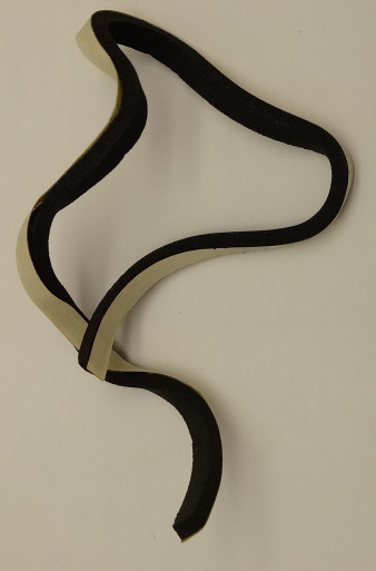 4446 - WINDOW GASKET BOT - Franklen Equipment, Inc