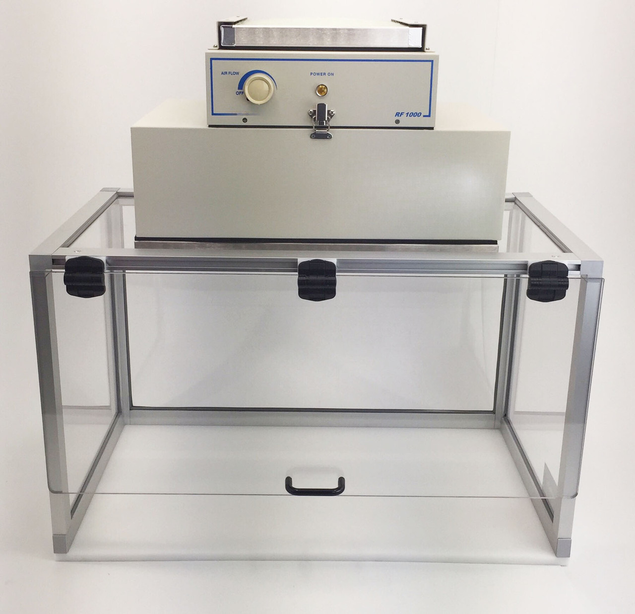 Clean Room Flow Hoods | Laminar Flow Hoods For Cleanrooms
