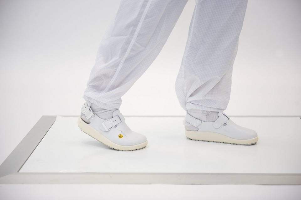 Tacky Mat Frames | Sticky Mat Frames | Cleanroom Mats