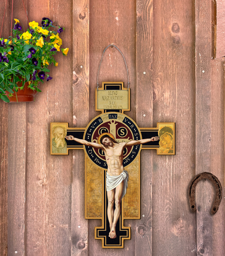 Outdoor Metal Art Benedictine Cross - Nelson Gifts