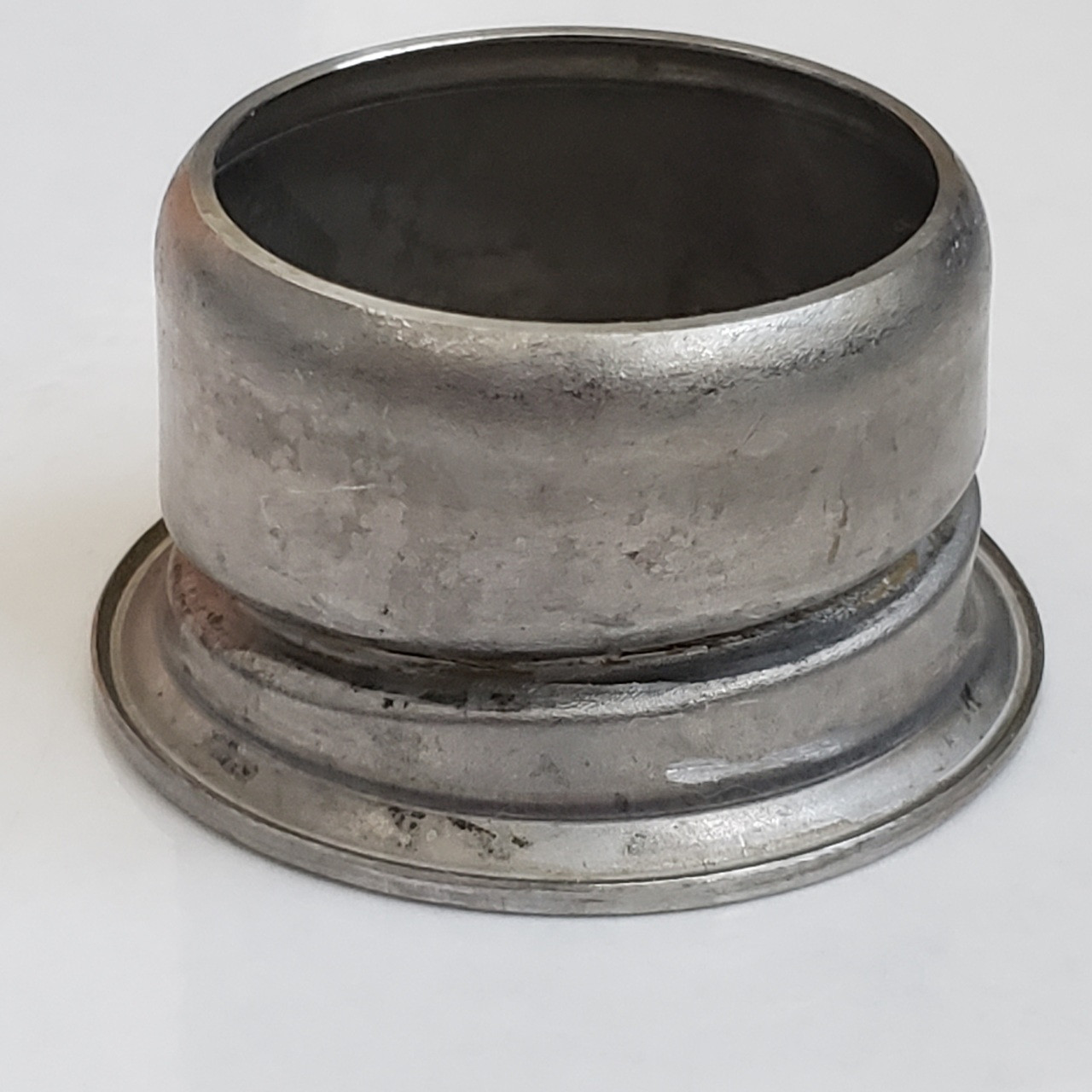 Non Galvanized Diesel Fuel Cap Threads For Fill Pipe