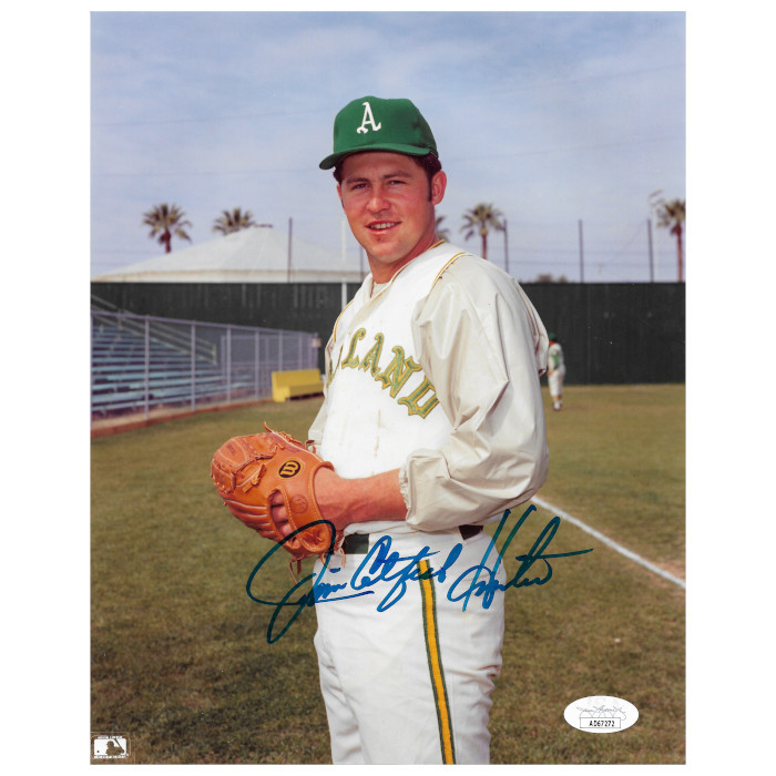 Catfish Hunter Autographed 8x10 Photograph (JSA-72)