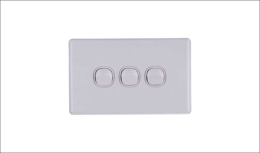 Three Gang Two Way Switch 16Amp Horizontal 10 PACK - Joysat