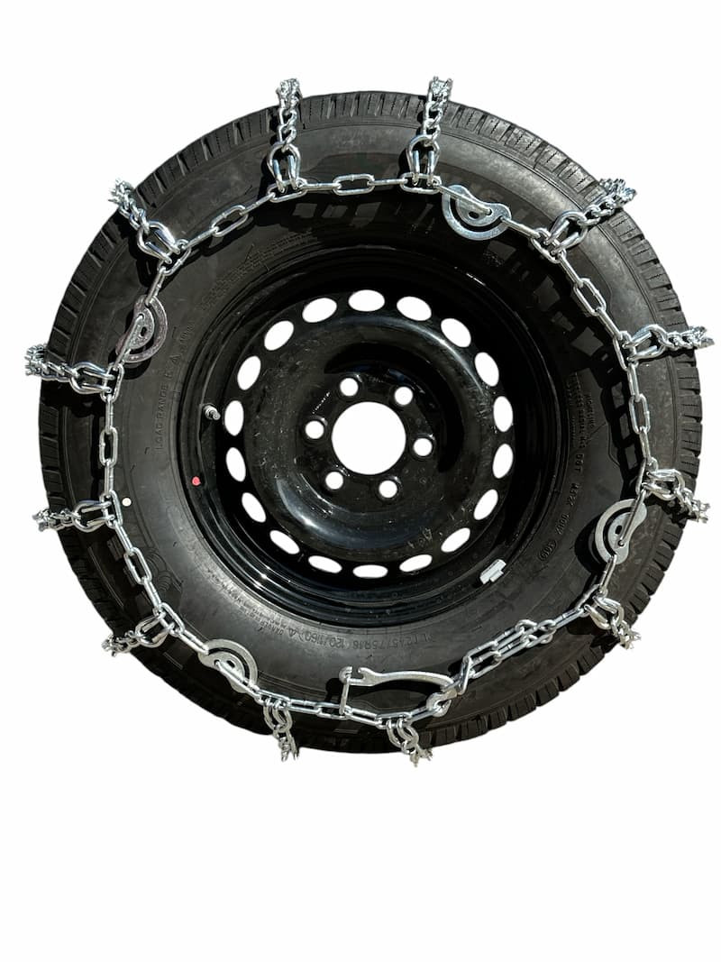 2022 Toyota 4Runner SR5 265-70-17 Stud Boron Alloy with Cams Tire Chains
