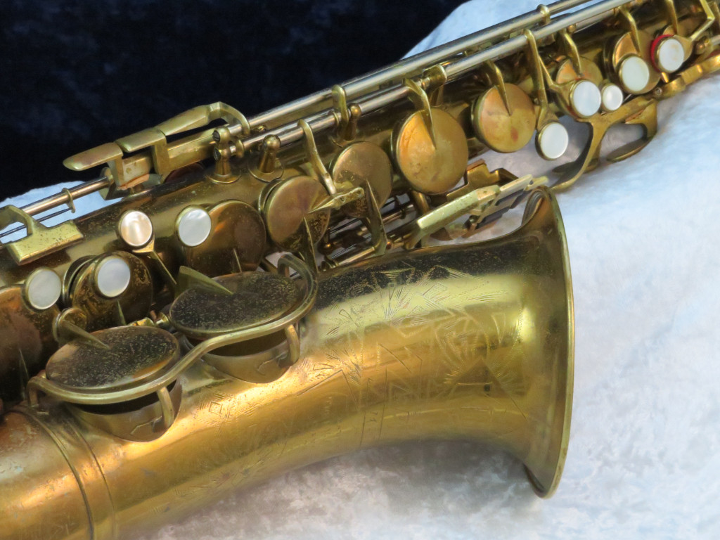 King Zephyr Alto Saxophone with Art Deco Serial #229856 | Musical ...
