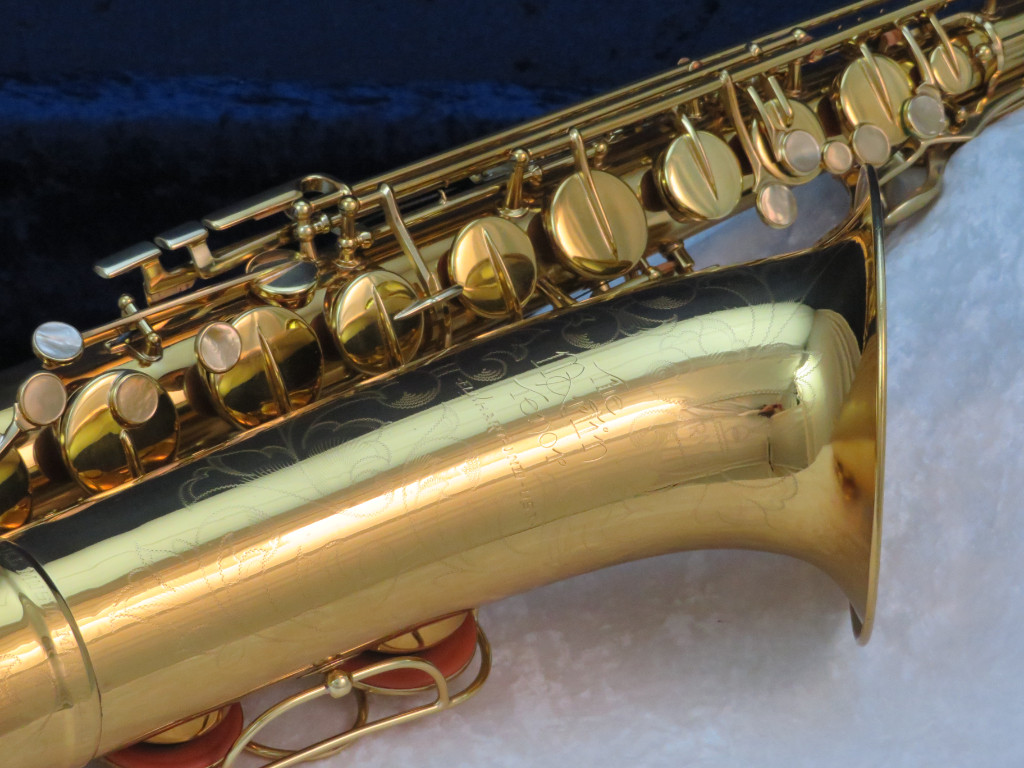 Martin The Martin Official Music Man Model SX31 Tenor Saxophone 1963 ...