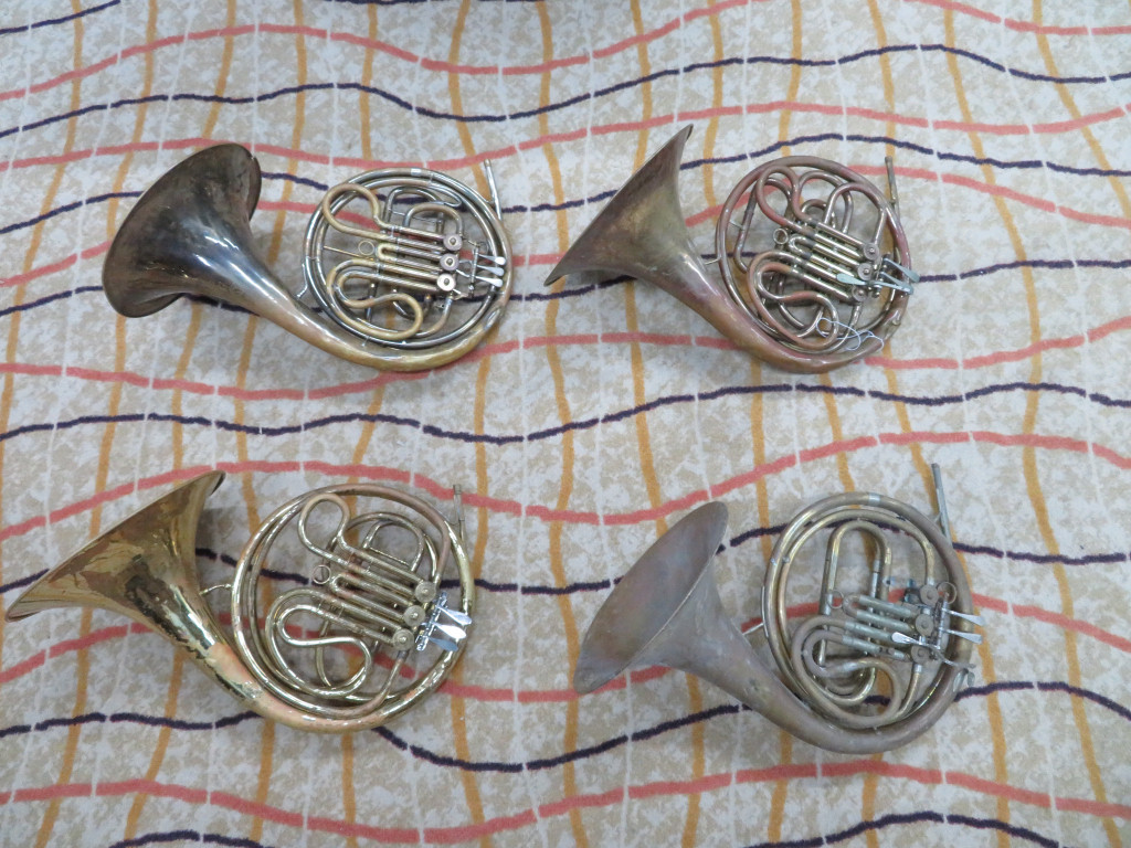 Lot of 4 Non Playing Single French Horns Serial #isi9231-10 | Musical ...