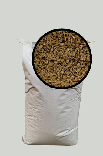 RC Chick Start/Grow Crum 50lb Bag | Rockingham Cooperative