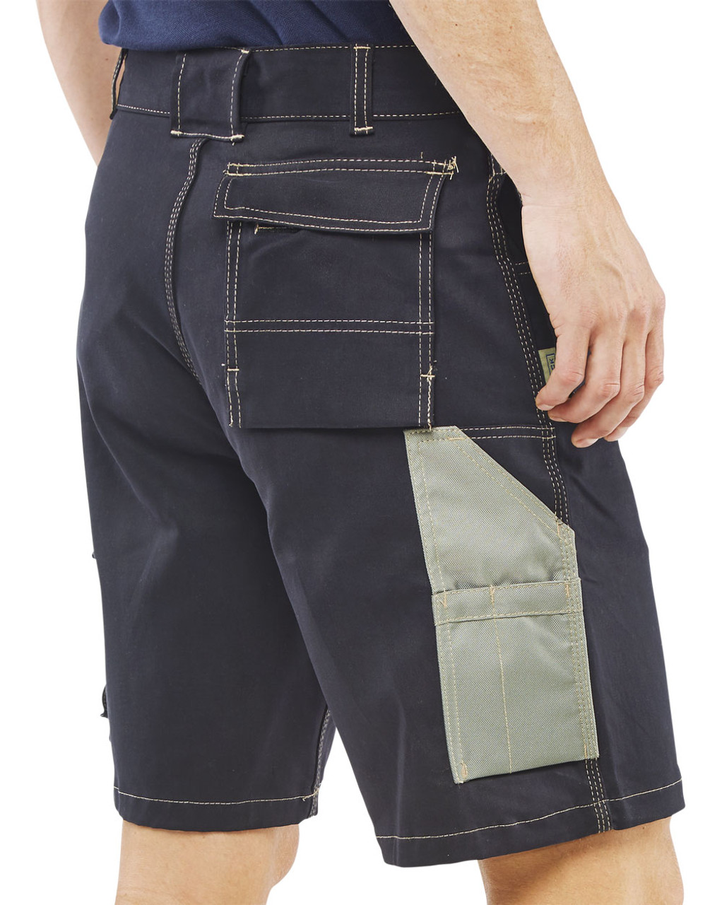 The Advantages of Work Shorts - Work Wear Club