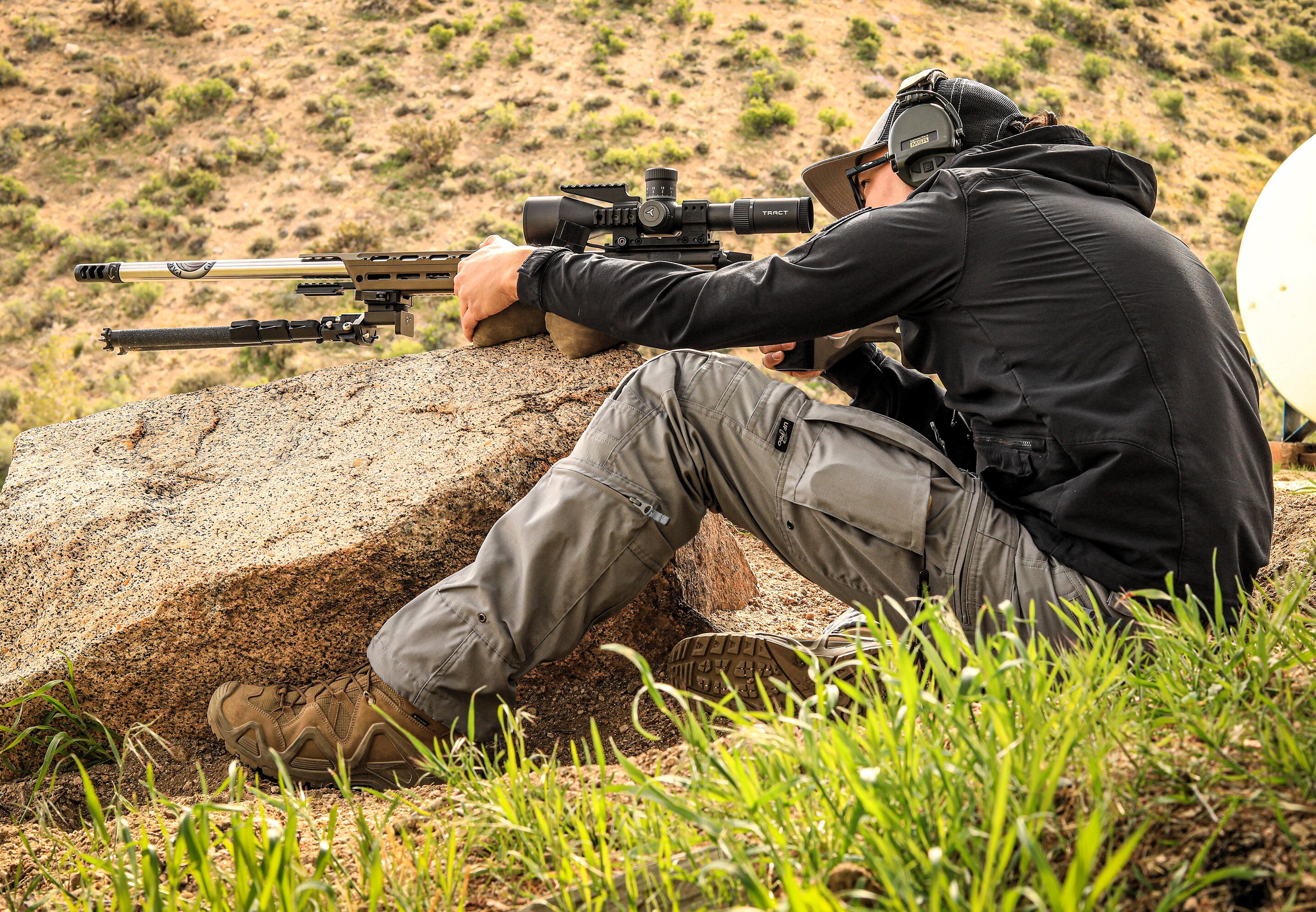 TRACT Optics - Rifle Scopes Binoculars Precision Gear