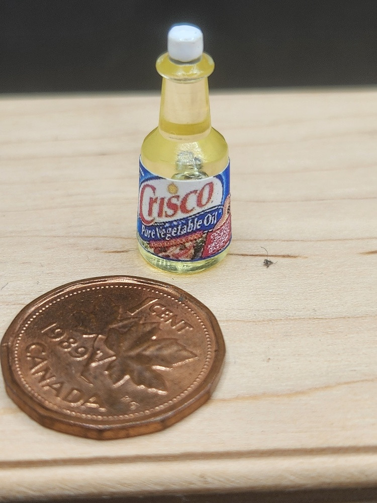 Miniature, 1/12 Scale - Crisco Oil - Grandpa's Doll House