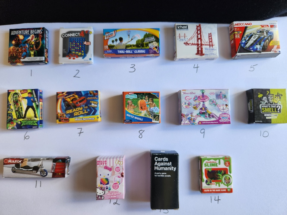 1/12 Scale Miniature Toy & Game Box - Selection A - Grandpa's Doll House
