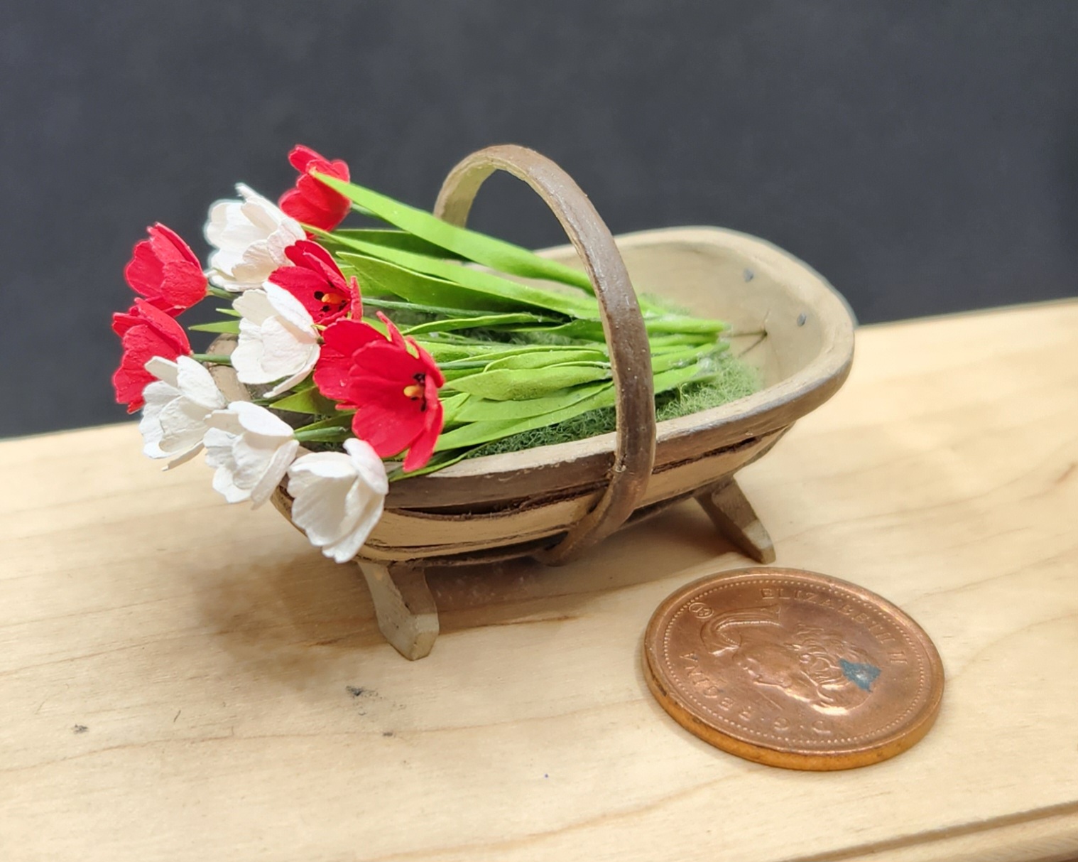 1/12 Scale Basket Flower Arrangement by Canadian Artisan Martha McLean ...