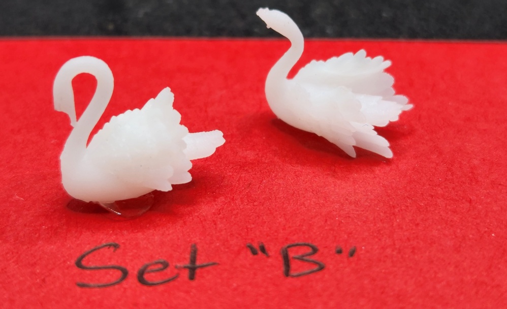 Pair of Miniature Plastic Swans - Grandpa's Doll House