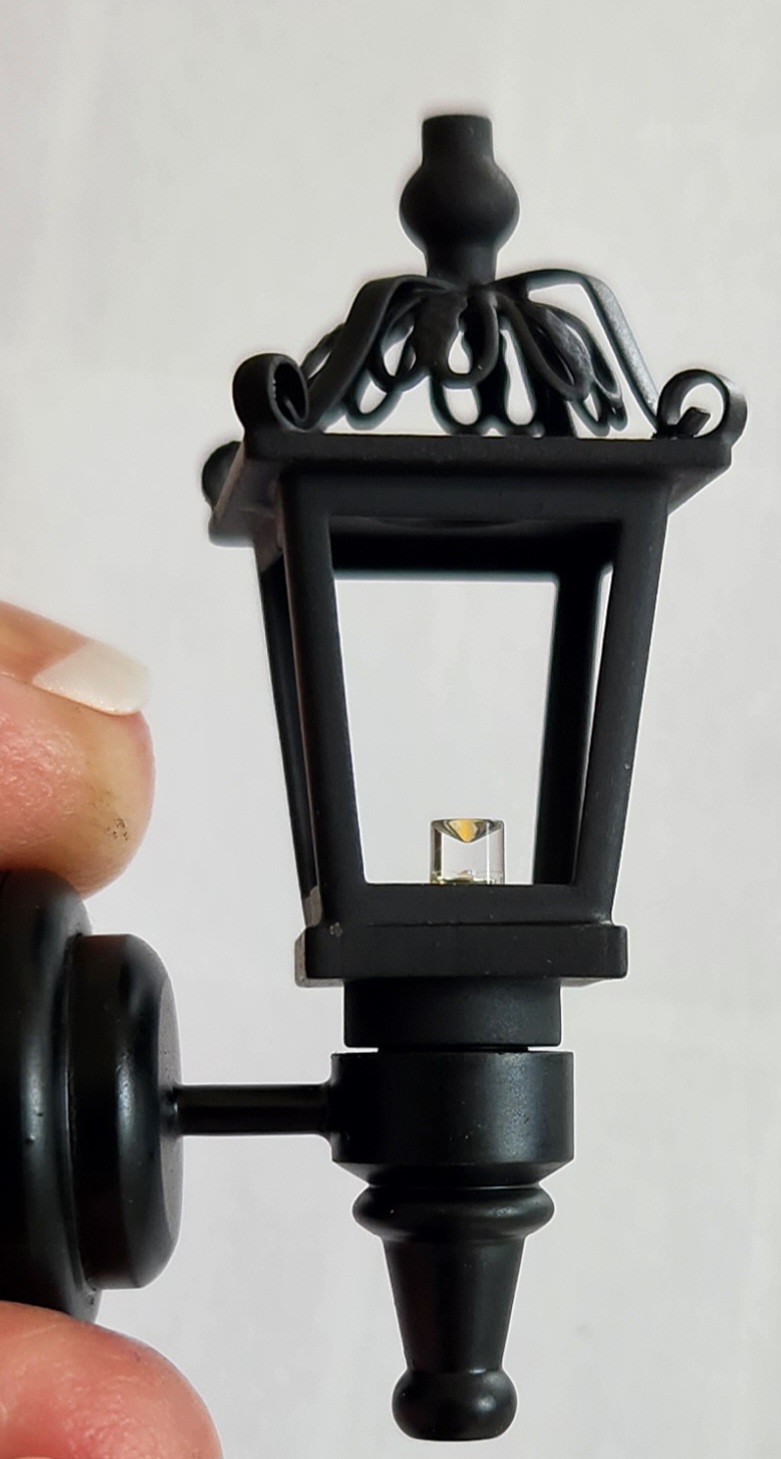 1/12 Scale Miniature LED Battery Powered Black Coach Lamp - Grandpa's ...