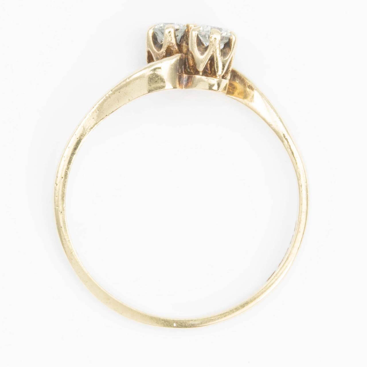 Second Hand 9ct Gold 2 Stone Diamond Ring | RH Jewellers