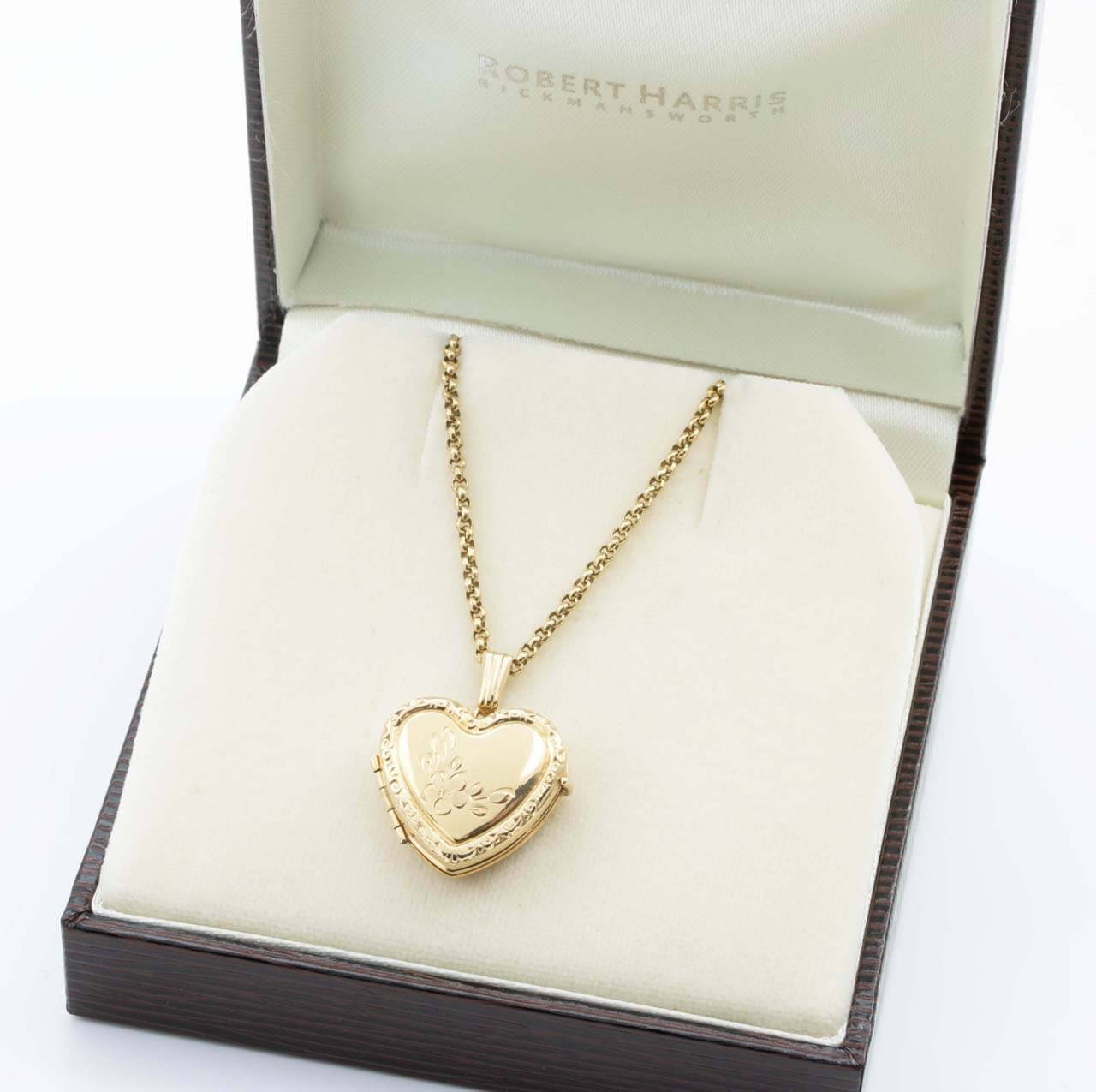 Second Hand 9ct Gold Heart Locket & Chain | RH Jewellers