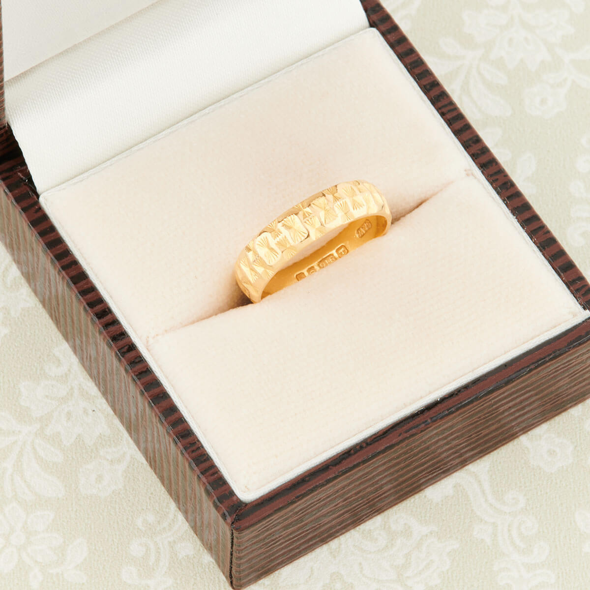 Second Hand 22ct Gold Wedding Ring | RH Jewellers