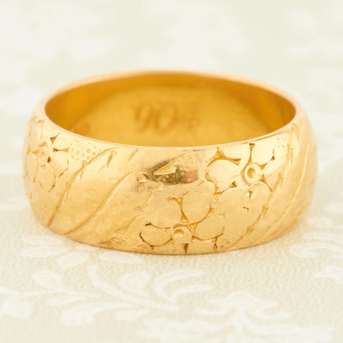 Vintage 22ct Gold Wide Patterned Wedding Ring | RH Jewellers